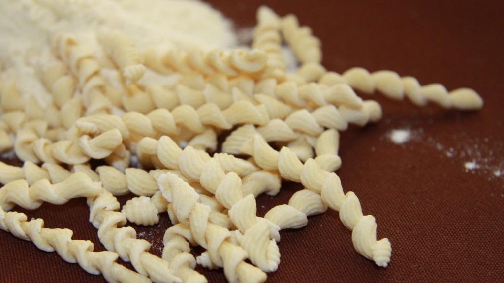 Familiarize Yourself With Sardinian Pasta Shapes To Prepare For Your ...