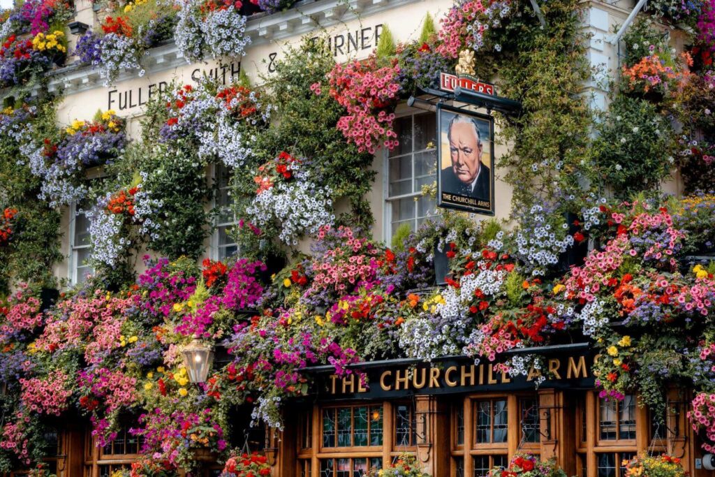 How To Spend A Lovely Day In Notting Hill, London | OceanDraw